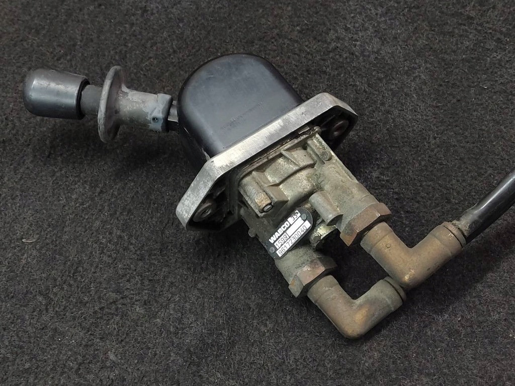 ZAWÓR HAMULCA RĘCZNEGO VOLVO FL6 9617230040 - 12233741997 - oficjalne ...