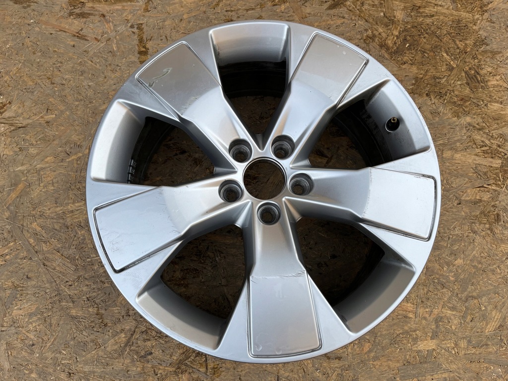 FELGA ALUMINIOWA OE VOLVO XC40 XC-40 18" 7,5x18 ET50,5 - 15010176989 ...