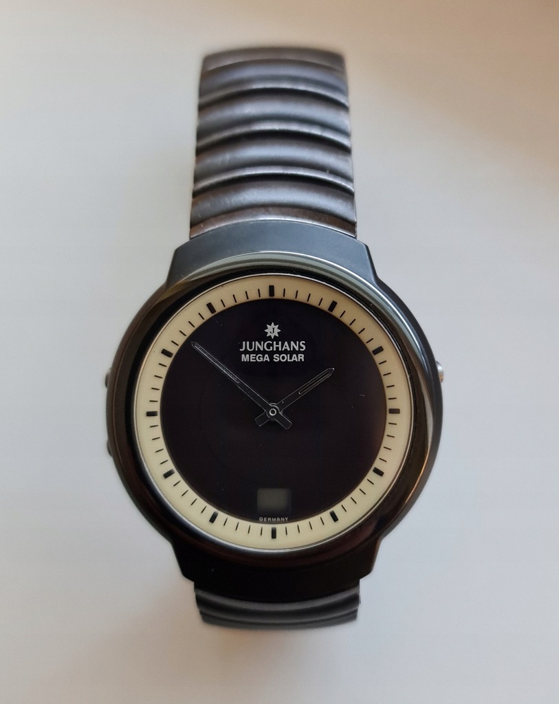 Zegarek Junghans Mega Solar Ceramic - 12912382716 - oficjalne archiwum ...