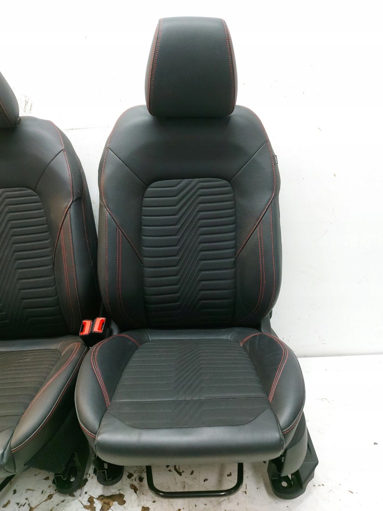 FORD PUMA MK2 II Fotele lewy przód skóra ST-Line - 14828941290 ...