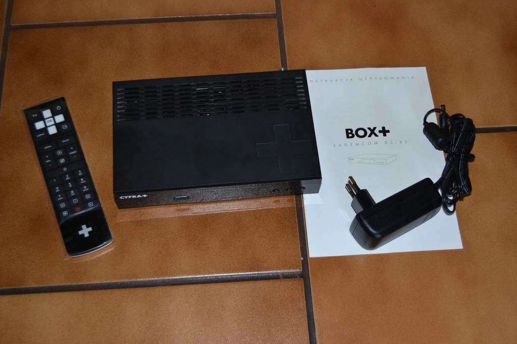 DEKODER SATELITARNY SAGEMCOM DSI83 - 9207258232 - oficjalne archiwum Allegro