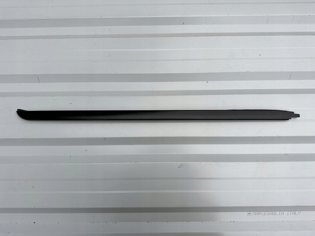 TOYOTA HIGHLANDER IV 4 19R- LISTWA SZYBY PRZEDNIEJ 75504-0E020 ...