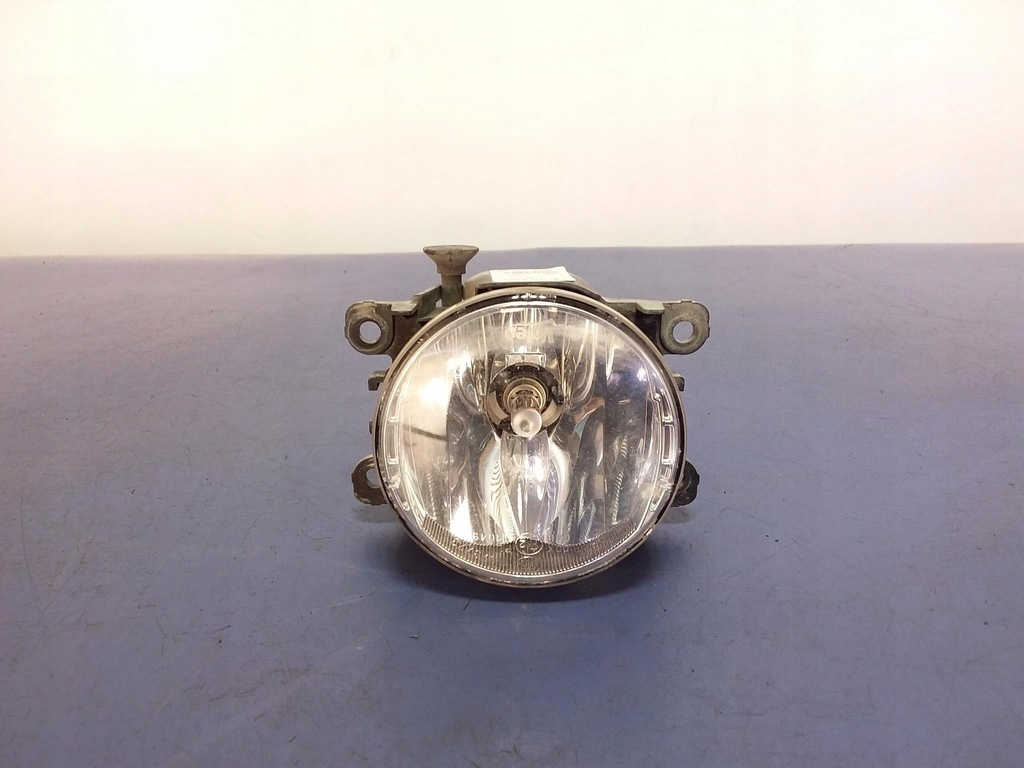 RENAULT CLIO IV HALOGEN LEWY PRZÓD 261500097R - 10036451702 - oficjalne ...