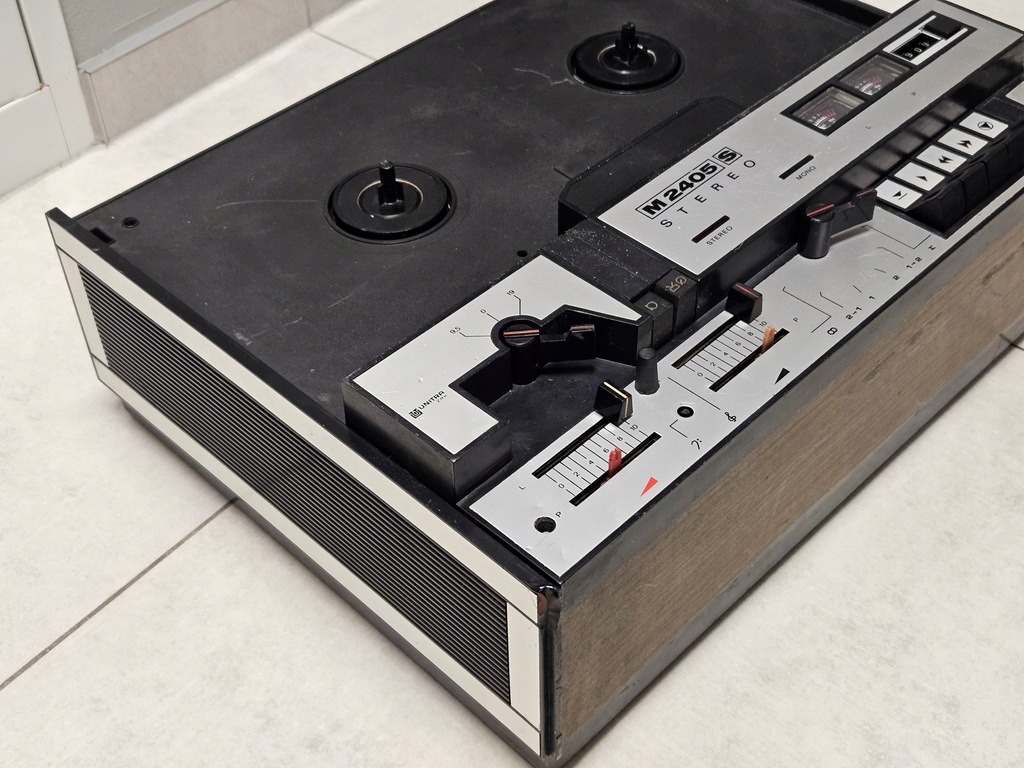 Magnetofon szpulowy Unitra M2405S - uszkodzony - 17277930227 - oficjalne archiwum Allegro