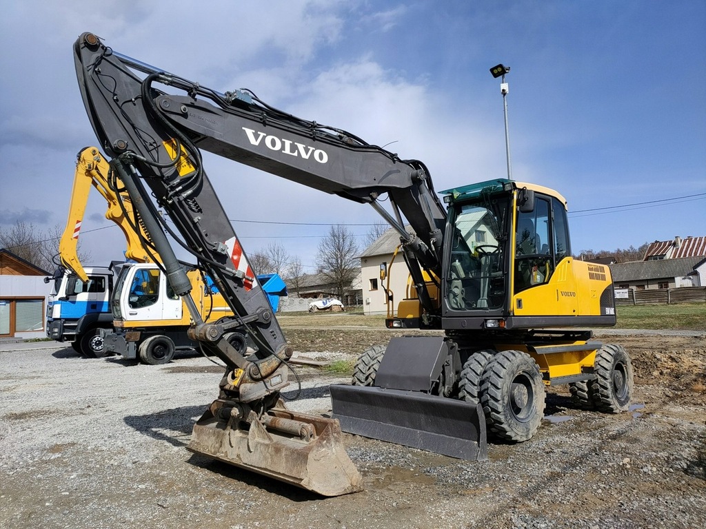 Volvo EW160C Pług Skarpówka Hydrauliczna - 12060186784 - oficjalne ...