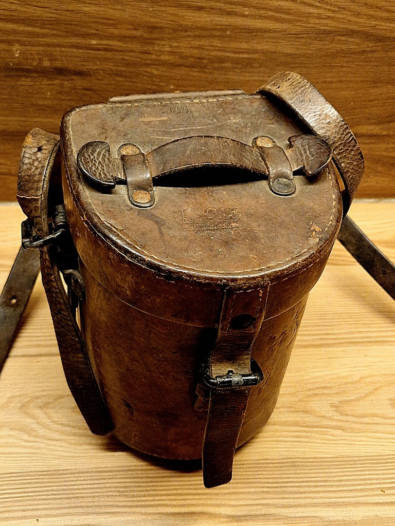 Kątomierz- Busola wz.30 w pokrowcu. - 12899468651 - oficjalne archiwum ...