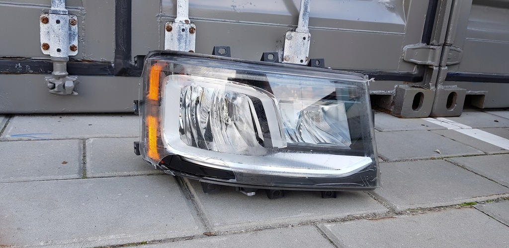 SCANIA R S LAMPA REFLEKTOR FULL LED 2655849 - 8415496146 - oficjalne ...