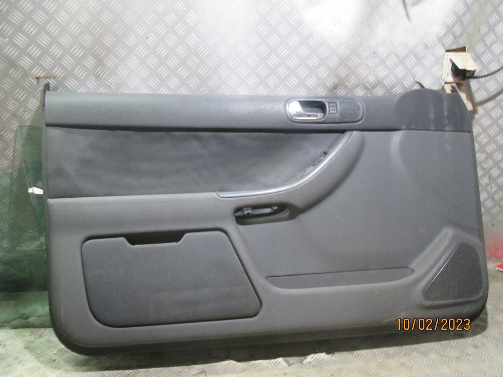 TAPICERKA BOCZEK LEWY PRZÓD AUDI A3 8L 3D - 13284118464 - oficjalne archiwum Allegro