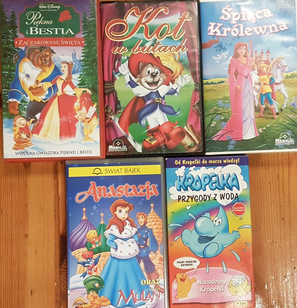 * 5 KASET VHS zestaw BAJKI Kot , Piękna i Bestia * - 8579320802 - oficjalne archiwum Allegro