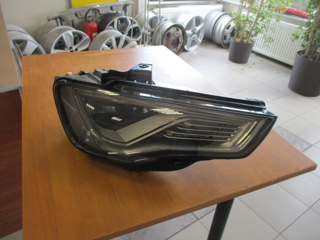 LAMPA PRZEDNIA PRAWA AUDI A3 8V FULL LED MATRIX - 13312561967 ...