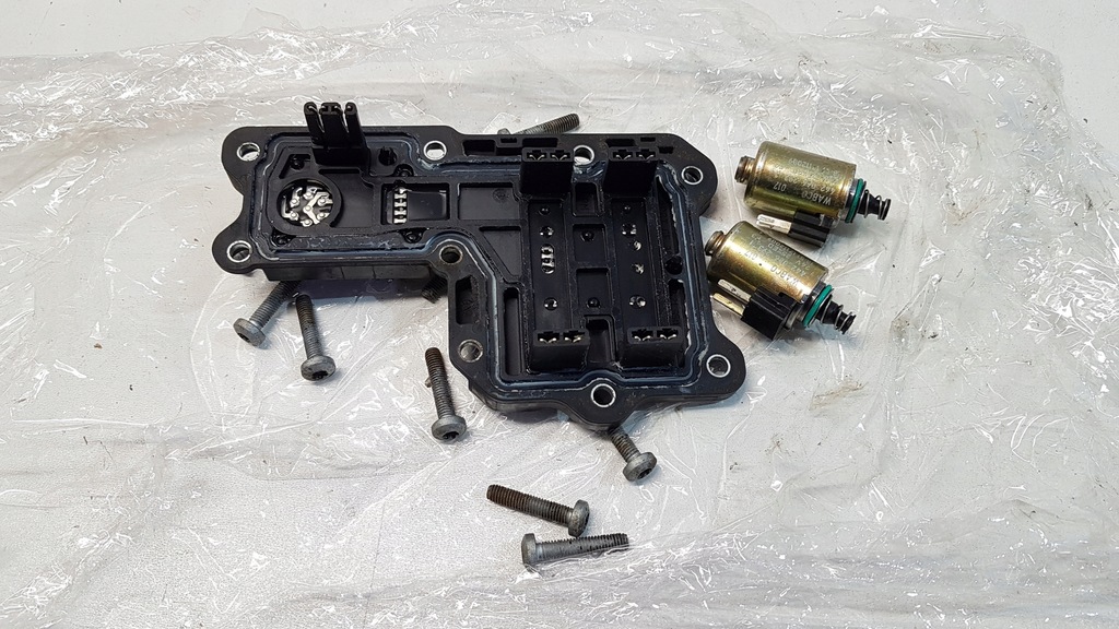 ZAWOREK PNEUMATYCZNY WABCO 4420662931 EPS ACTROS - 12161153181 ...