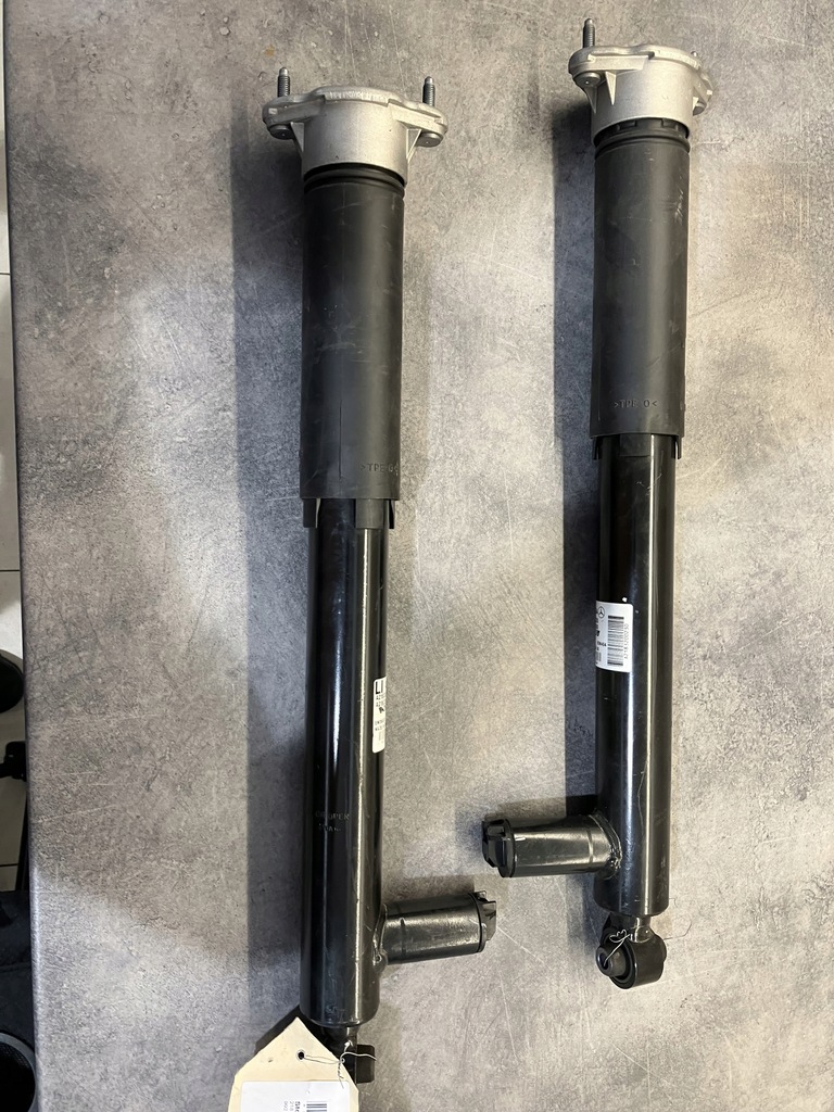 MERCEDES W218 CLS AMORTYZATOR AIRMATIC A2183200130 - 12357801053 ...