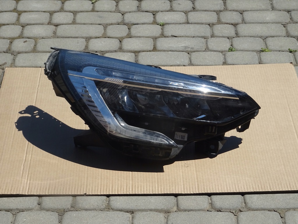 RENAULT CLIO V LAMPA PRAWA FULL LED 260100902R - 12186363881 ...