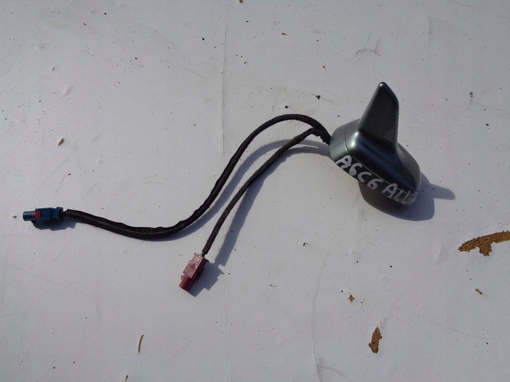 ANTENA DACHOWA 4F9035503F AUDI A6 C6 LY7E - 12636378434 - oficjalne ...