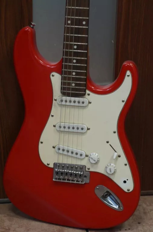 GITARA ELEKTRYCZNA ENCORE STRATOCASTER V6 RED - 14067844370 - oficjalne ...