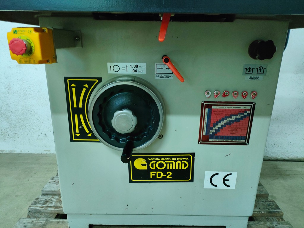 Frezarka dolnowrzecionowa GOMAD typ FD-2 - 12549663794 - oficjalne archiwum Allegro