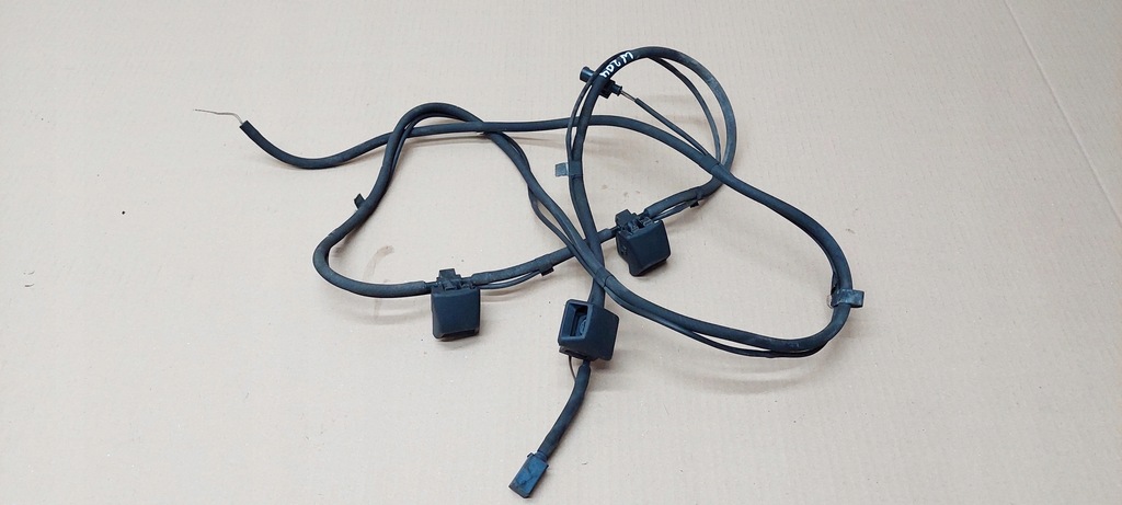 Spryskiwacz spryskiwacze szyby Mercedes W204 - 13497904161 - oficjalne ...