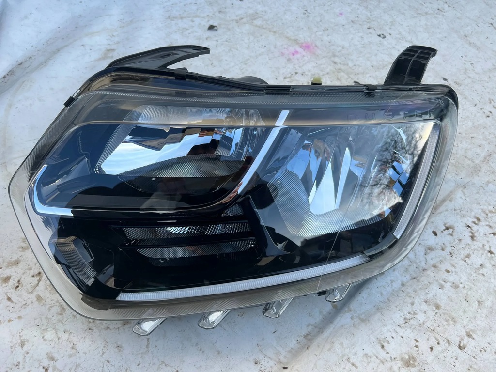 LAMPA LEWA DACIA DUSTER II LED FULL LED PRZÓD PRZEDNIA 260609367R ...