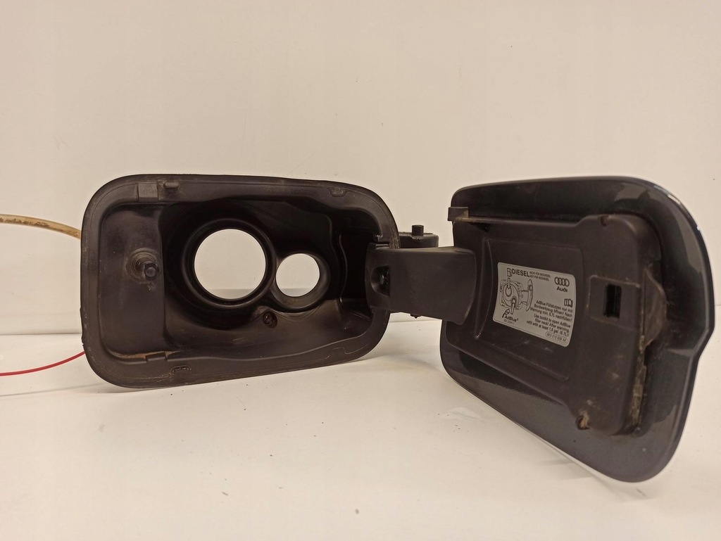 AUDI A6 C7 KLAPKA WLEWU PALIWA LZ7S 4G0809906 - 13236521119 - oficjalne ...