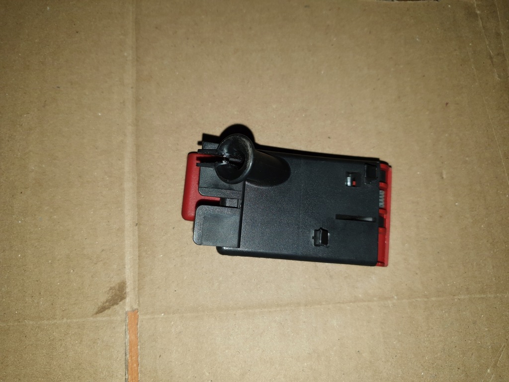 MB W212 UCHWYT RĄCZKA OTWIERANIA MASKI 2048800020 - 8424642028 ...