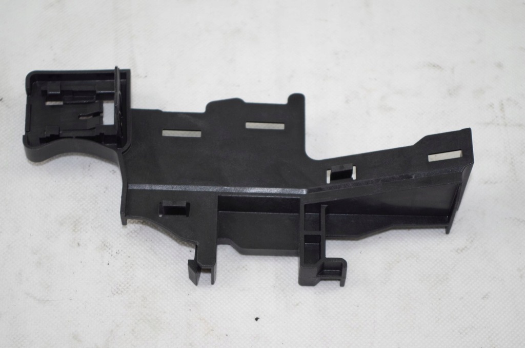 DOLNY WSPORNIK UCHWYT CHŁODNICY MERCEDES W213 - 8484163338 - oficjalne ...