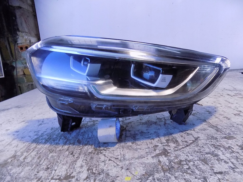 KADJAR LIFT LAMPA LEWA PRZÓD FULL LED 260608385R - 13426816565 ...