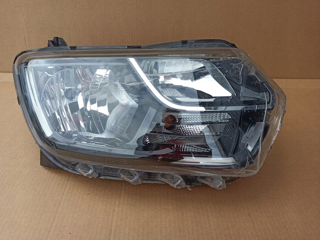 Lampa prawy przód DACIA DUSTER II LED 260101133R - 12625343828 ...