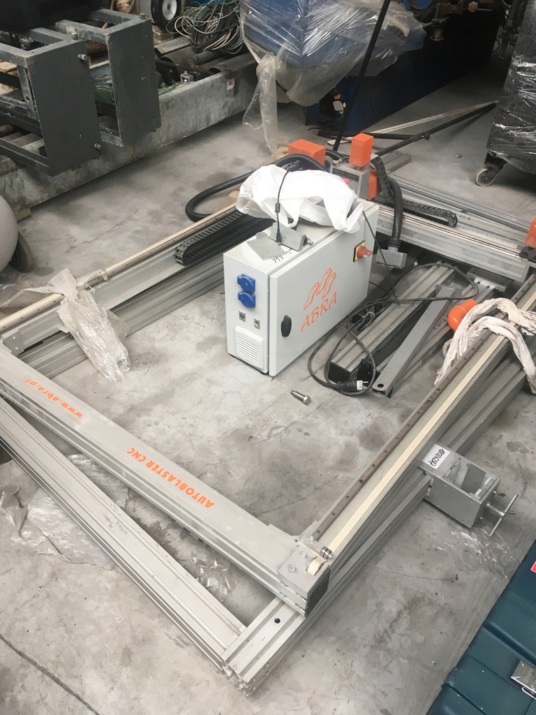 Mobilna piaskarka bezpyłowa CNC Autoblaster ABRA - 8624397118 ...