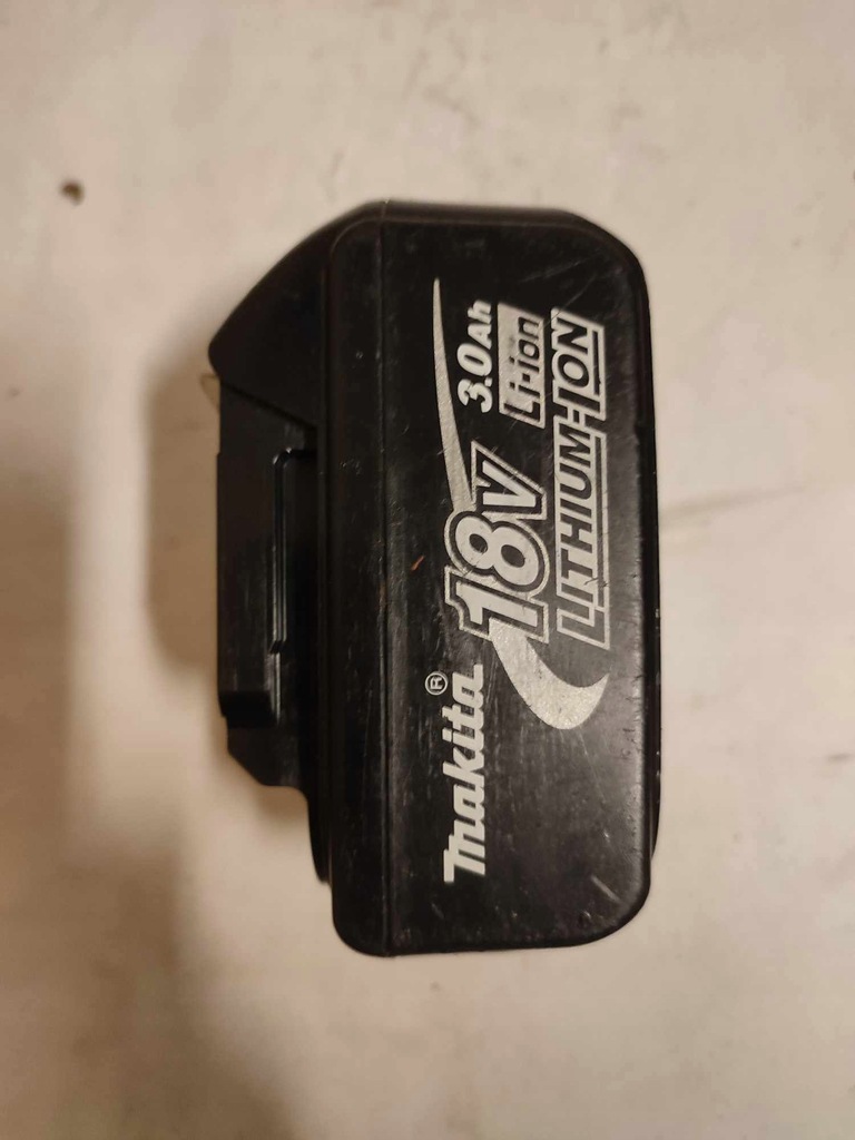 Akumulator Li-Ion Makita 18V 3Ah BL1830 BATERIA - 14813737099 - oficjalne archiwum Allegro