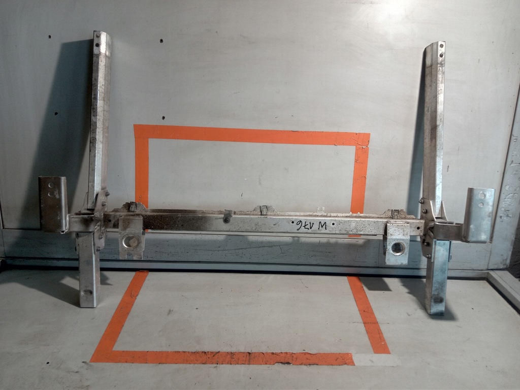 MERCEDES W176 STREFA BELKA POD ZDERZAK PRZÓD - 13826508177 - oficjalne ...