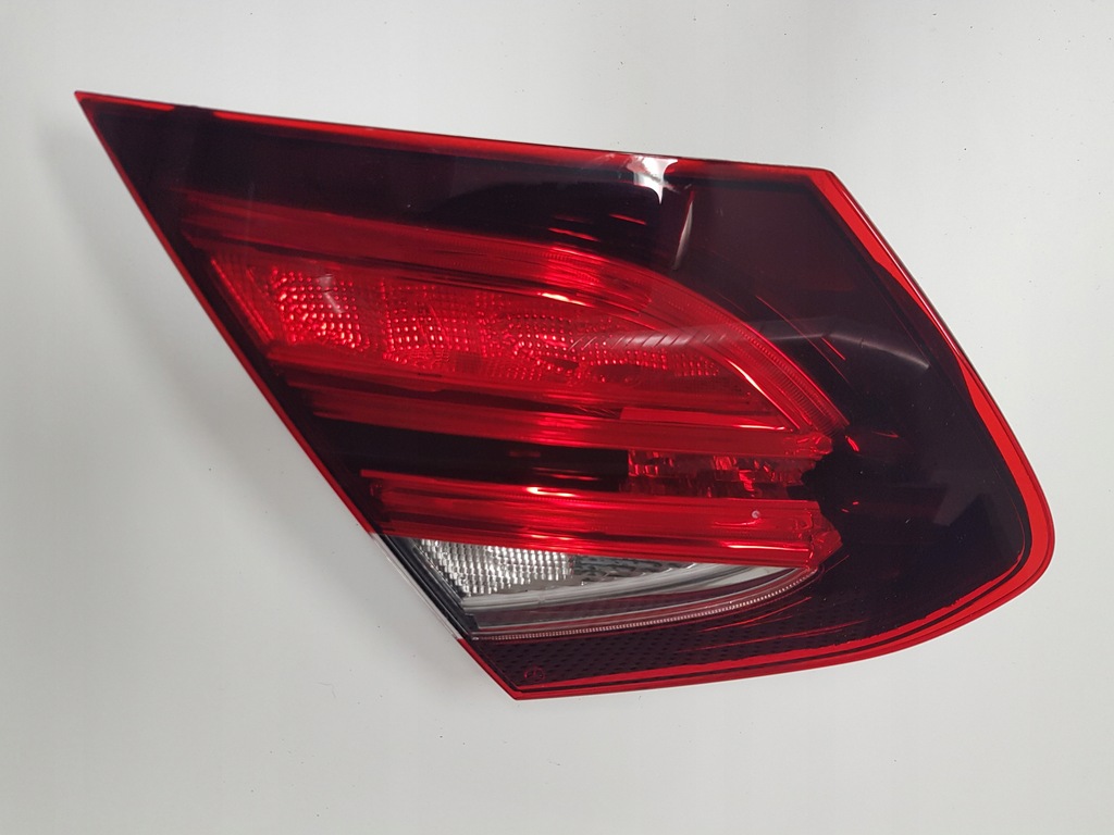 LAMPA TYLNA LEWA MERCEDES W205 COUPE A2059063505 - 9892200562 ...