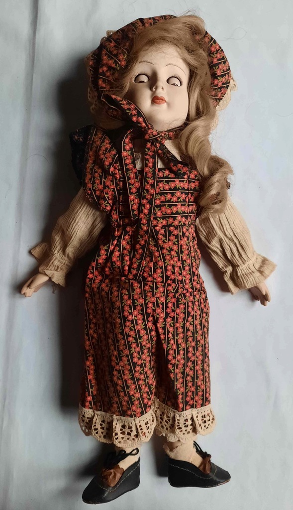 STARA LALKA SYGNOWANA - 14873373824 - oficjalne archiwum Allegro