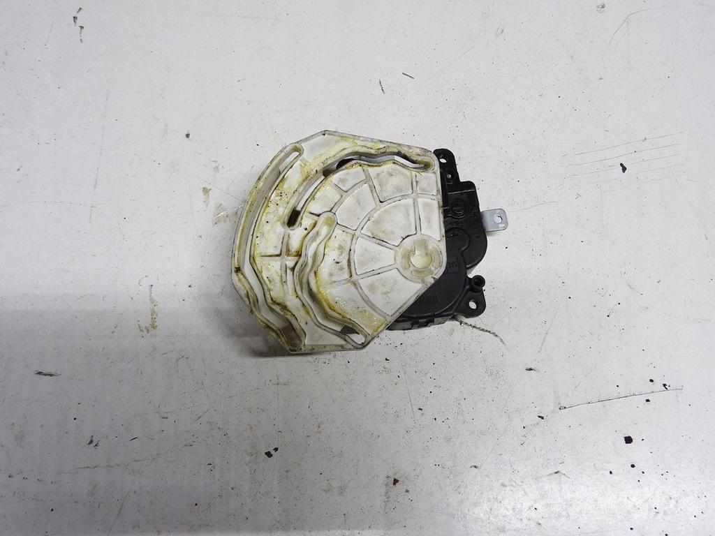 Suzuki Sx4 SX-4 LIFT 09-12 Silniczek nagrzewnicy 063700-7340 ...