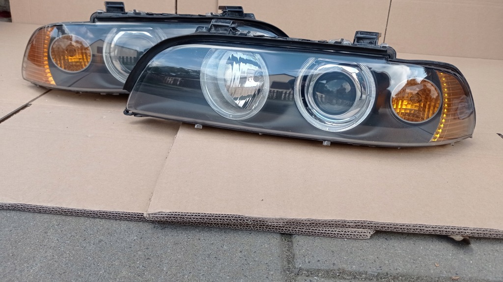 Lampy Bmw E39 lift ringi H7 Komplet Hella bdb.stan - 12747721455 - oficjalne archiwum Allegro
