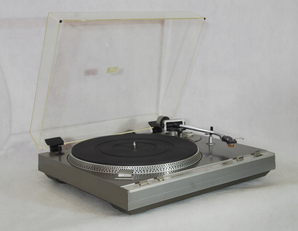 HITACHI HT-354 gramofon, Direct Drive - 16842516197 - oficjalne archiwum Allegro