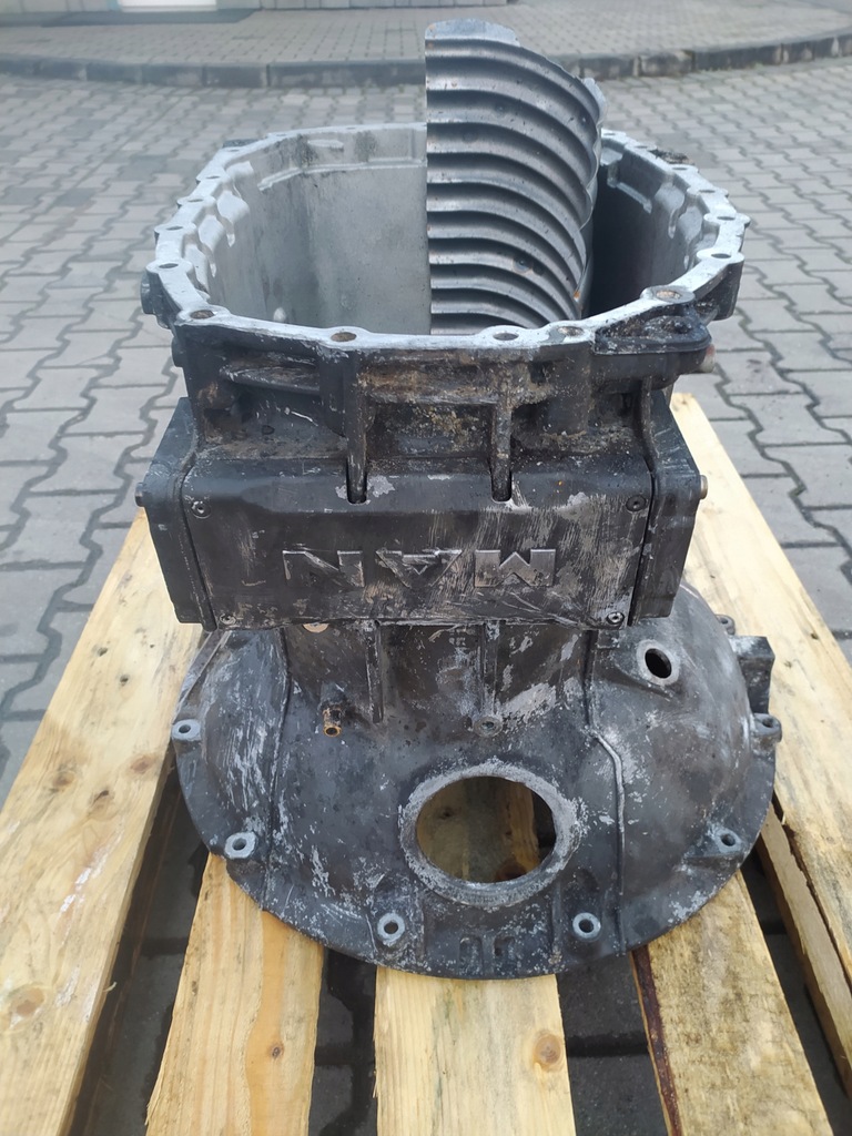 MAN TGX 2018r EURO6 OBUDOWA SKRZYNI BIEGÓW/SPRZĘGŁA 2422161 81320046417 ...