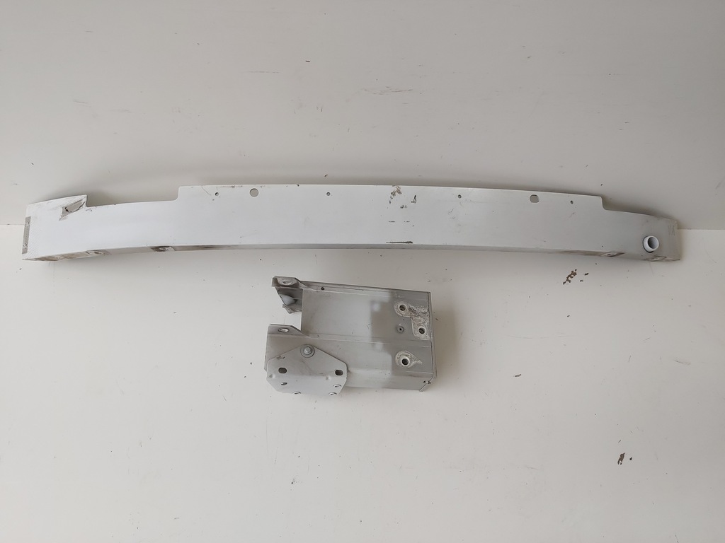 VOLVO XC60 BELKA ZDERZAKA STREFA ZGNIOTU 32277365 - 9967505664 ...