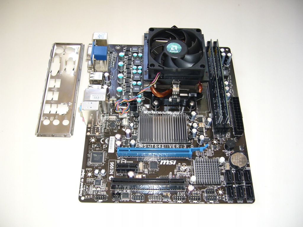 MSI 760GM-P23 (FX) + FX-6100 (6x3,3GHz) + 8GB DDR3 - 11804552542 ...