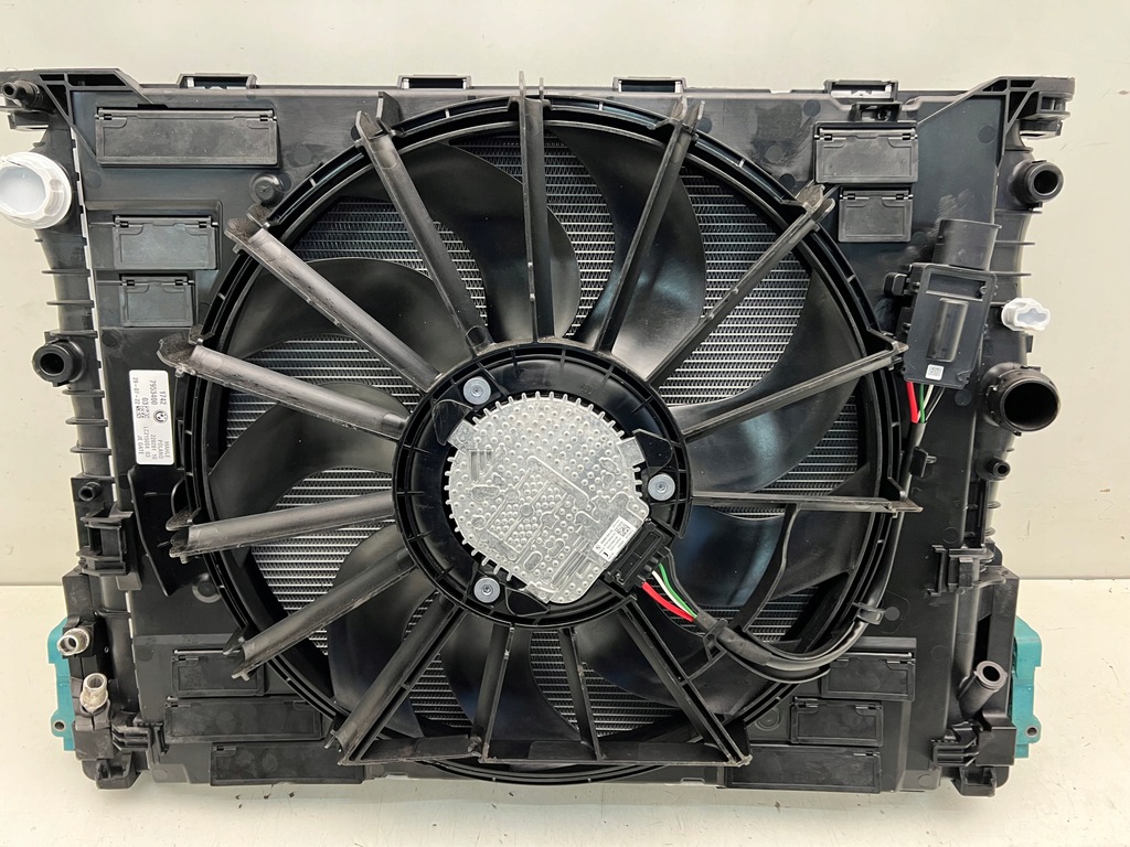 BMW G11 G12 G30 G31 KOMPLET CHŁODNIC WENTYLATOR - 12986935084 ...