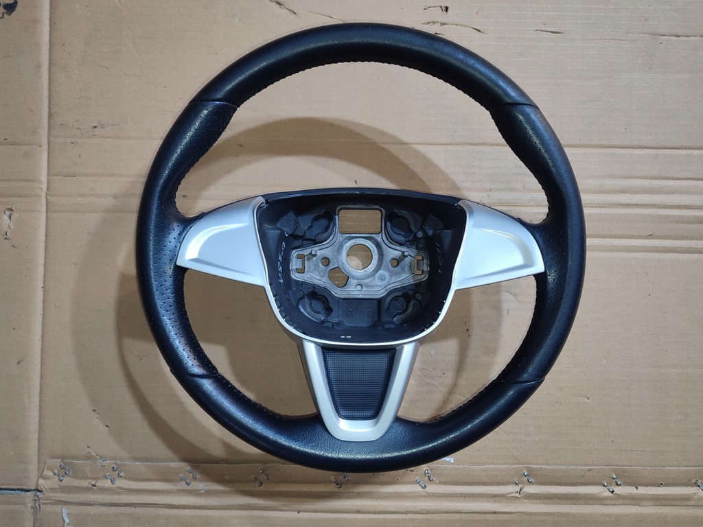 KIEROWNICA SEAT IBIZA 6J IV 08-12 - 14393995239 - oficjalne archiwum ...