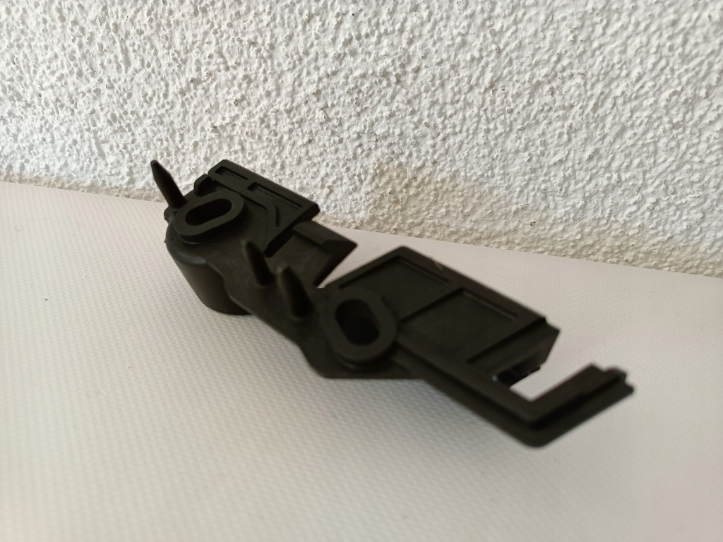 AUDI A4 B8 LIFT MOCOWANIE ZDERZAKA 8K0807284H - 11984941465 - oficjalne ...