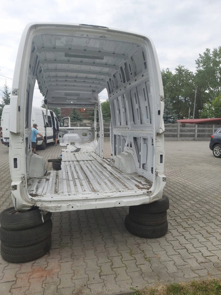MERCEDES SPRINTER 907 TYŁ DUPA - 12578668068 - oficjalne archiwum Allegro