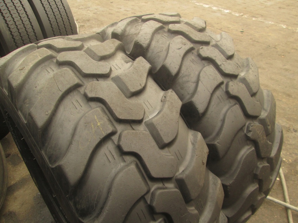 Купить Промышленные шины 365/70R18 Dunlop SP T9, пара: отзывы, фото и ...
