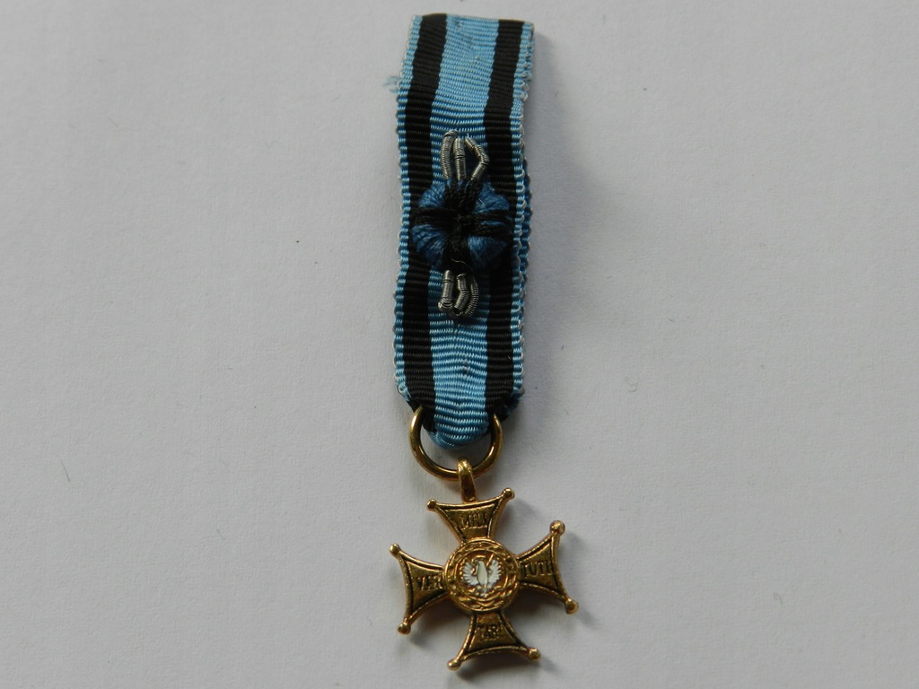Krzyż Virtuti Militari - miniaturka - 13006202611 - oficjalne archiwum ... Krzyż Virtuti Militari - miniaturka - 13006202611 - oficjalne archiwum ...