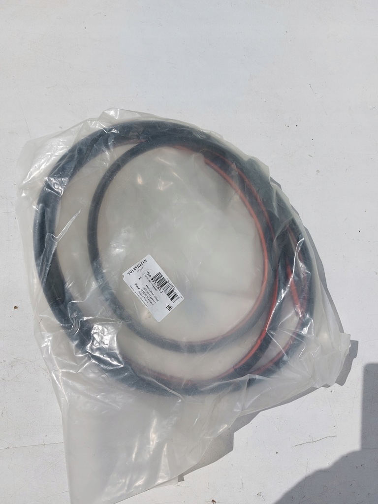 USZCZELKA SŁUPKA PRZEDNIEGO DRZWI DACHU VW T5, T6 - 14132488059 ...