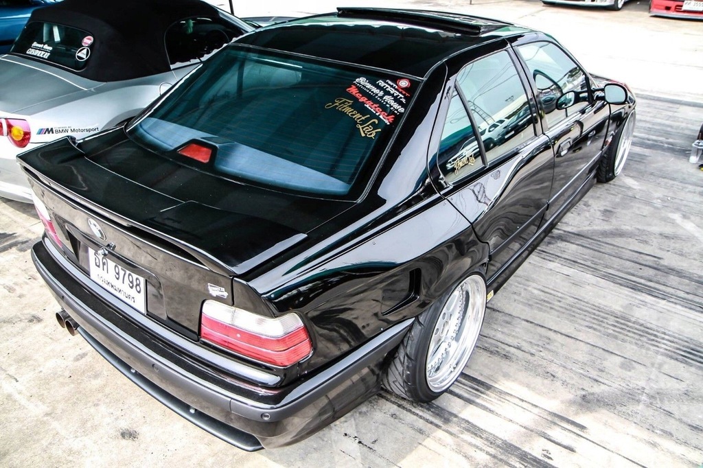 BMW 3 E36 SEDAN FELONY FORM POSZERZENIA NADKOLI - 12620791091 ...