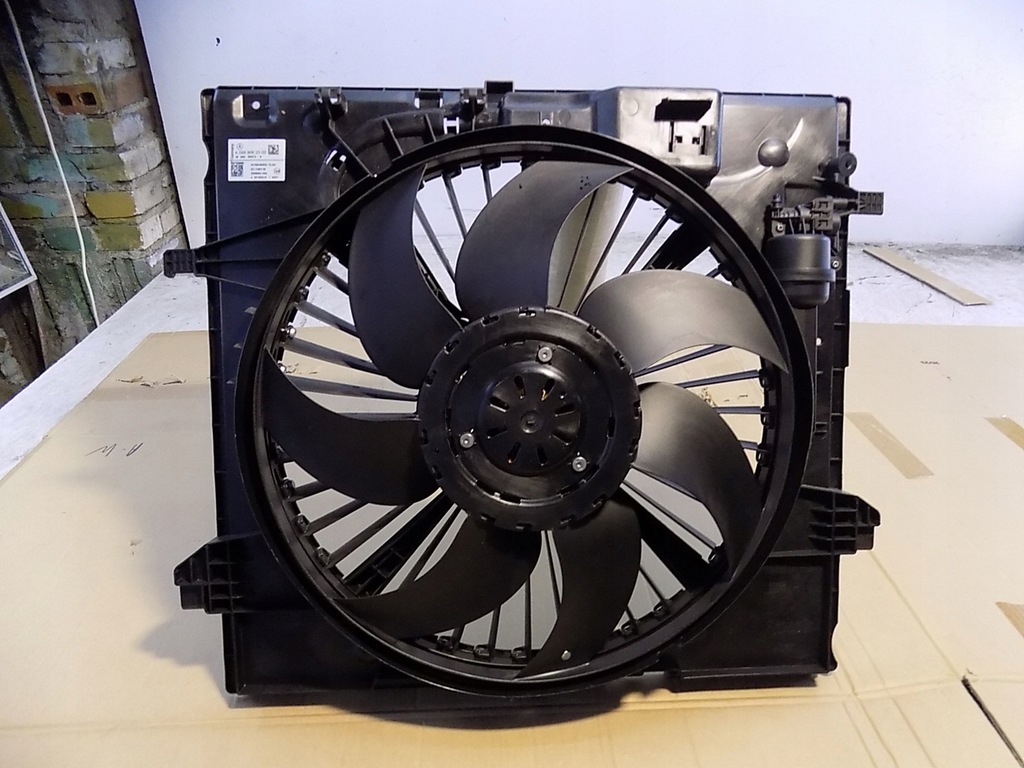 WENTYLATOR CHŁODNICY MERCEDES ML GL GLE W166 GLS A0999062500 ...