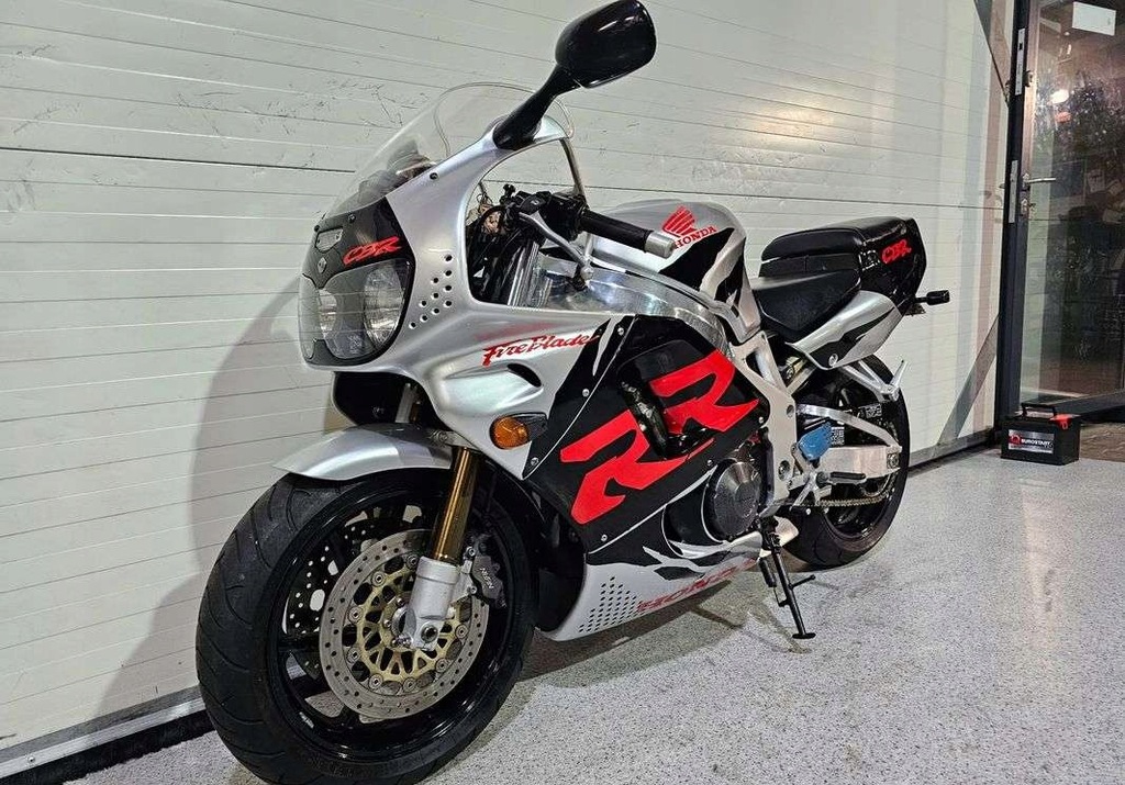 Honda CBR Cbr 900 RR SC 28 stan WZOROWY Vpoz k... - 13509876613 - oficjalne archiwum Allegro