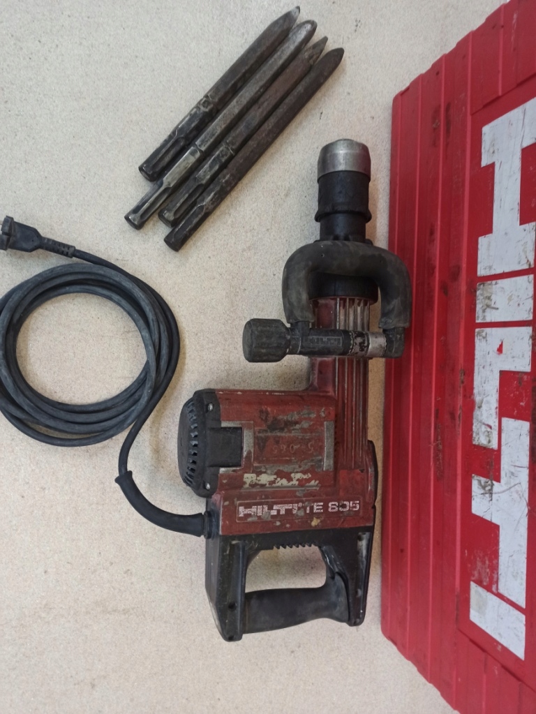Młot wyburzeniowy Hilti TE805 TE-805 +groty HEX - 12714321511 ...