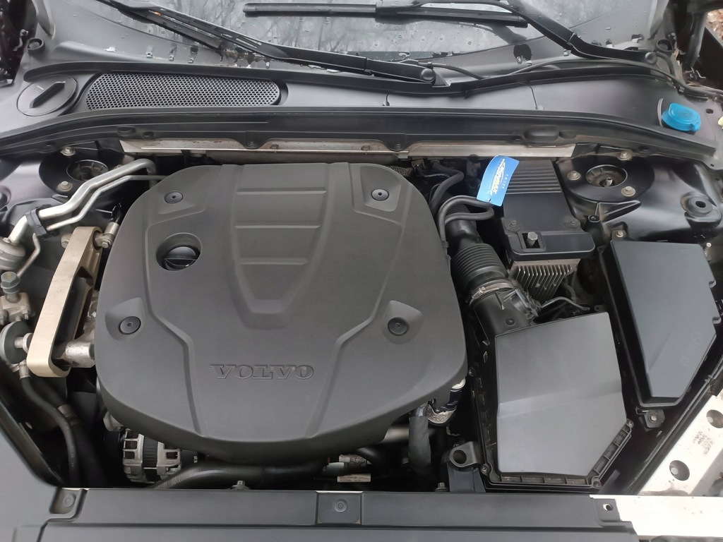 Silnik D4204 T14 VOLVO S90 V90 190KM V60 S60 II V60 XC40 V40 XC60 XC90 - 17116653107 - oficjalne ...